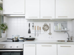 Unique Tips on How to Maximize Space in a Small Kitchen You Probably ...